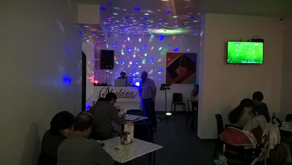 Shakira Bar | SERVICECARDMADEIRA
